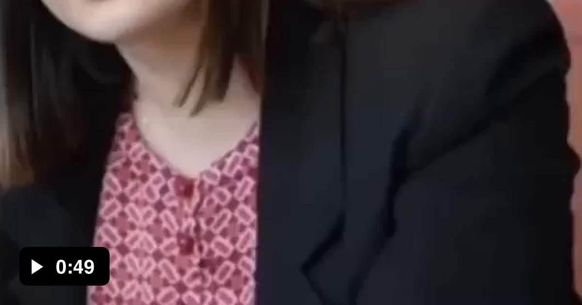 Just setting up the presentation - 9GAG