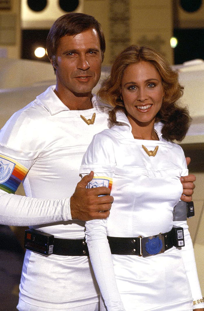 Gil Gerard & Erin Gray - Buck Rogers in the 25th Century 1979 - 9GAG