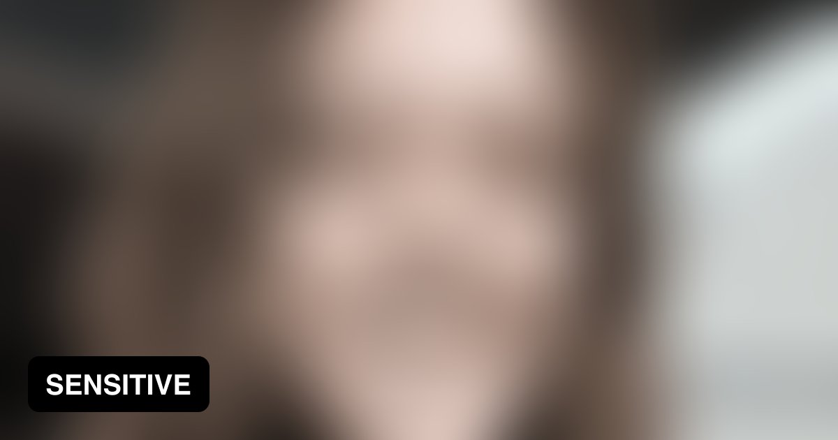 Ruby De Rossi - 9GAG