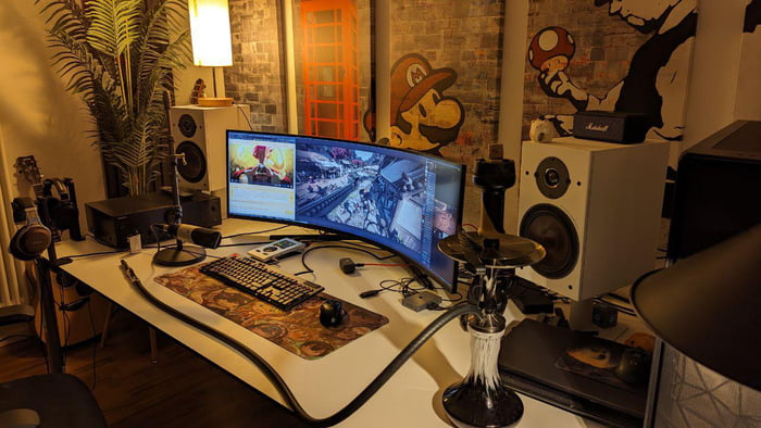 Chill Work & Gaming Setup - 9GAG