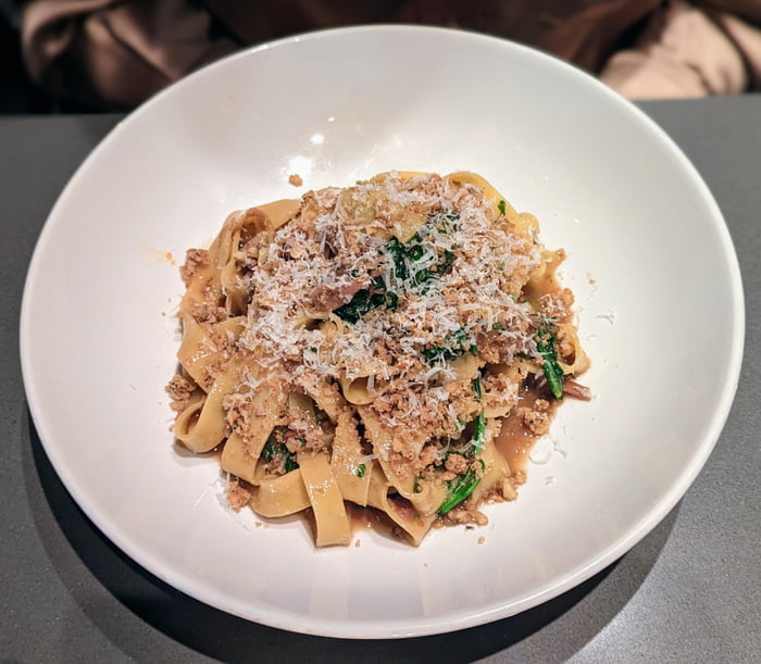 Duck Confit Tagliatelle - 9GAG