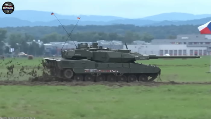 Germany constructs a new Leopard 2(a8) ... completly new constructed ...