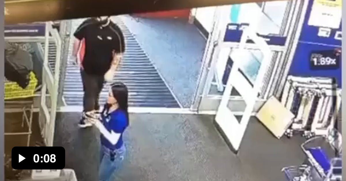 The only man to ever defeat Best Buy security - 9GAG