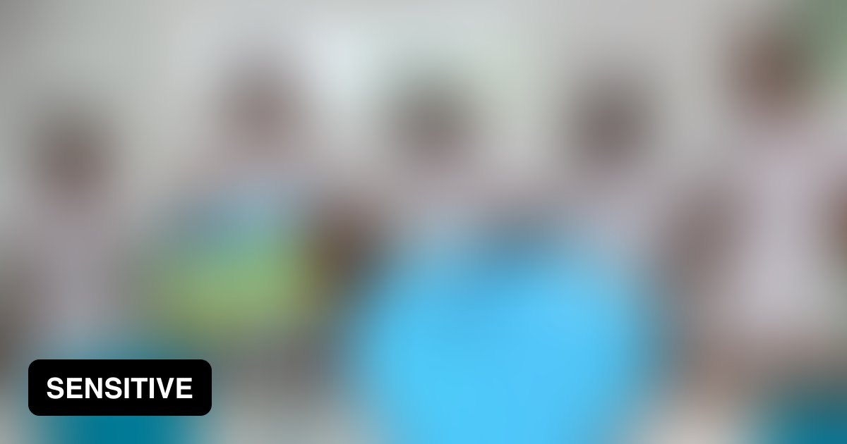 Gary is stickin out his gyatt for these rizzlers... - 9GAG