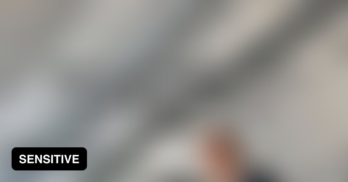 Lifting the same weight as men - 9GAG