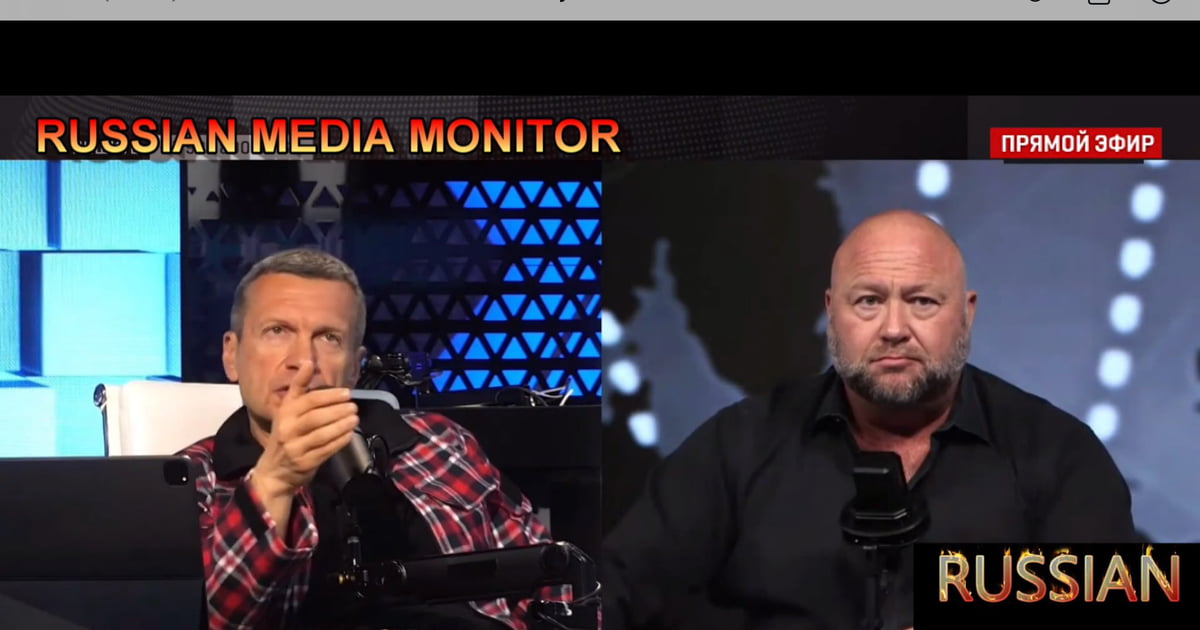 Anyone of you watching and sharing this pos, fu.. - 9GAG