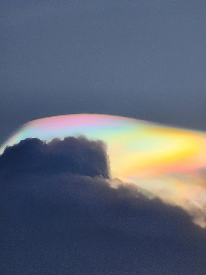 Rainbow cloud - 9GAG