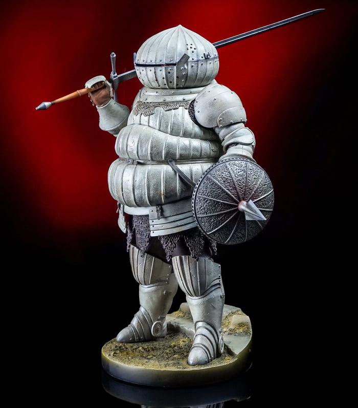 The statue of Siegmeyer is pretty neat! - 9GAG