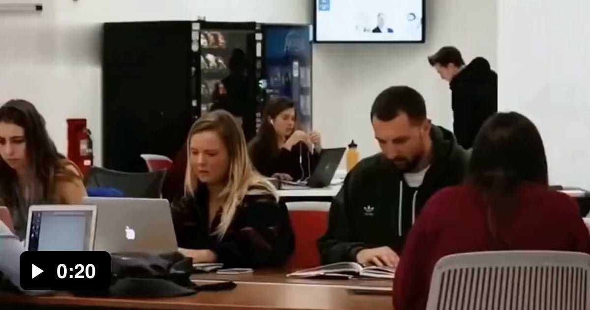 Library prank - 9GAG