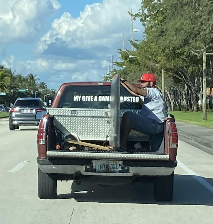 Insert Florida Man joke here … - 9GAG