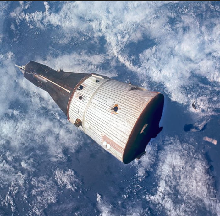 What Gemini mission is this? - 9GAG