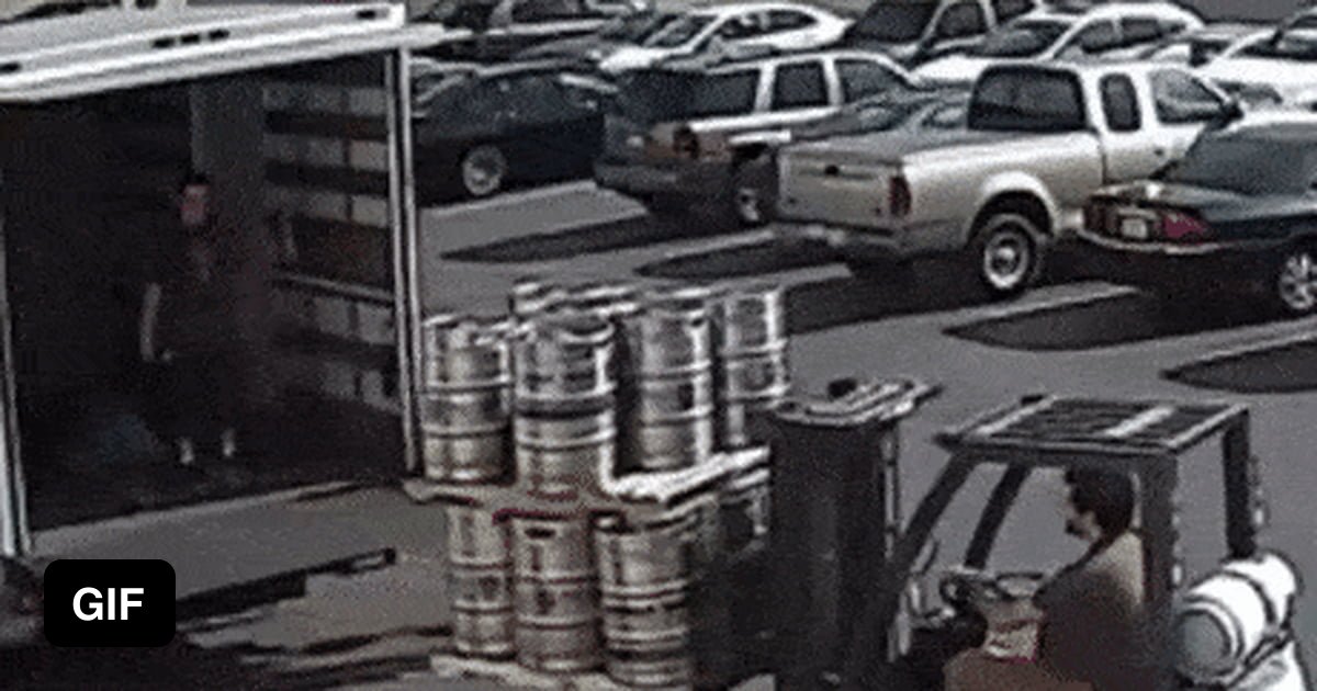 The right way to load stuff - 9GAG