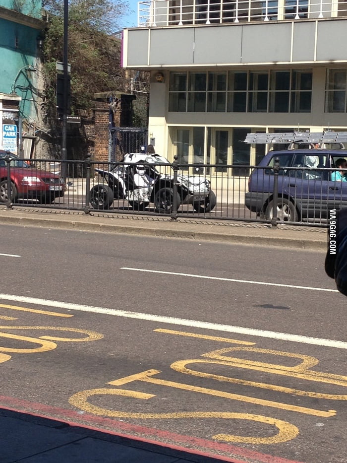 Spotted the Stig - 9GAG