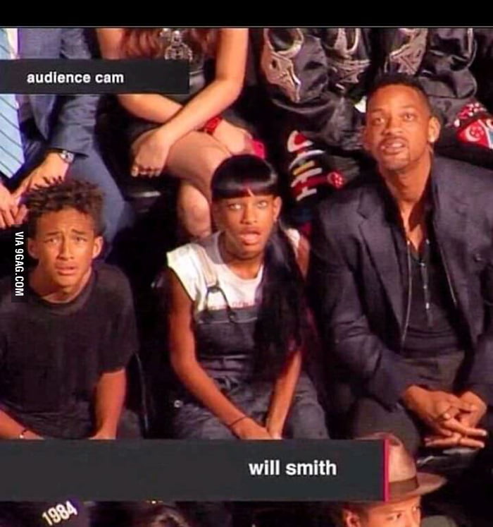 The Smith family's reaction to Miley's twerk - 9GAG