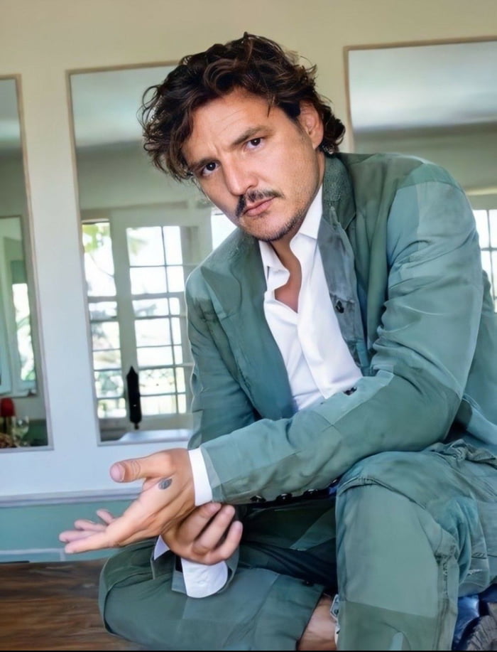 Pedro Pascal. - 9GAG
