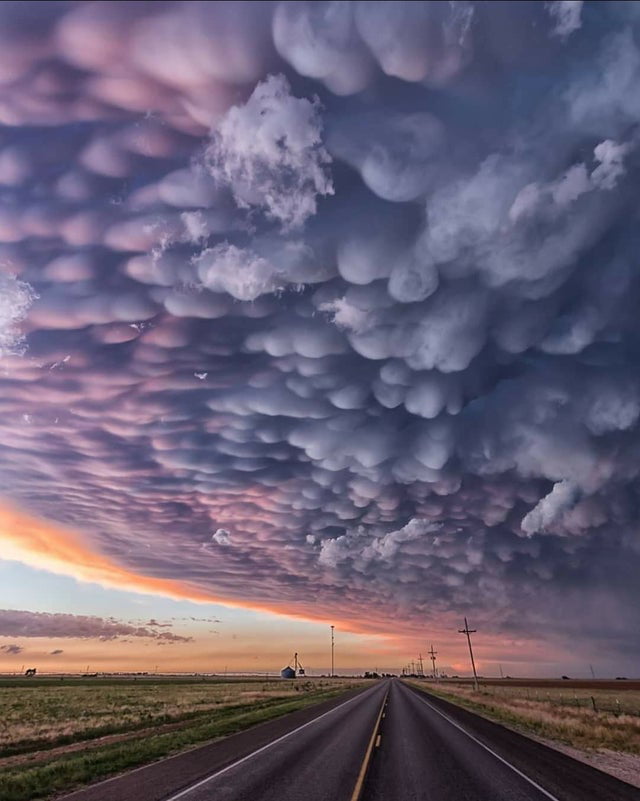 Crazy Clouds - 9GAG