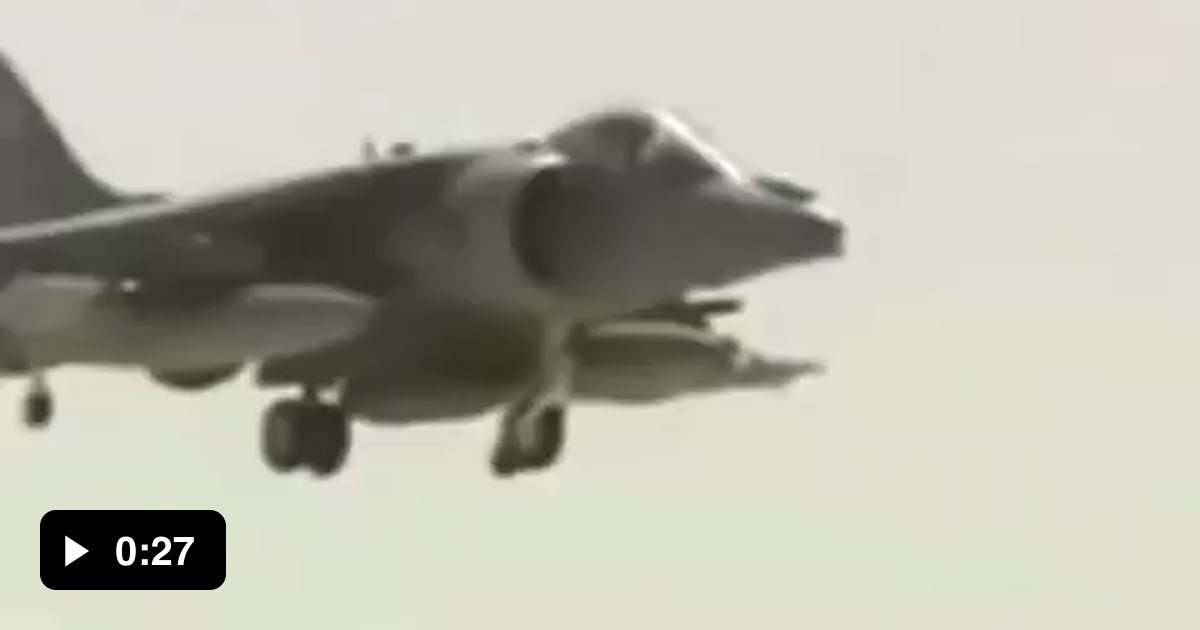 Pilot ejected out from Royal Airforce GR-9A Harrier crash at Kandahar ...