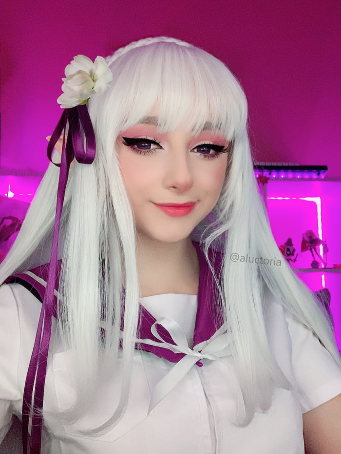 Emilia cosplay by Aluctoria - 9GAG
