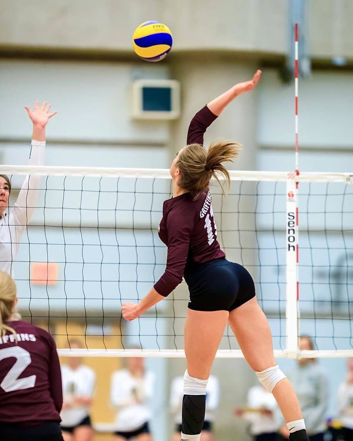 Maddie Lethbridge - 9GAG