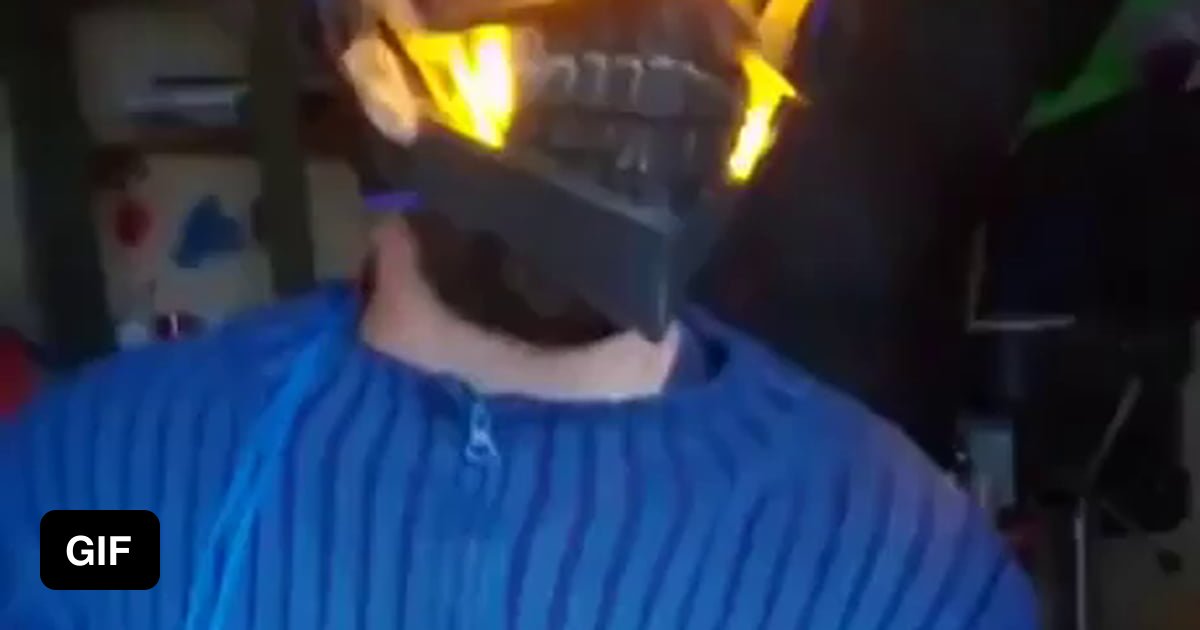 Incredible Smoking Mask - 9GAG