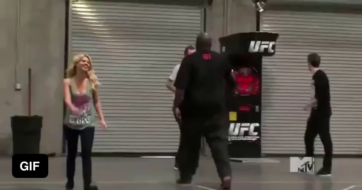 That time when Chanel West Coast got hit in the face with a dodgeball ...