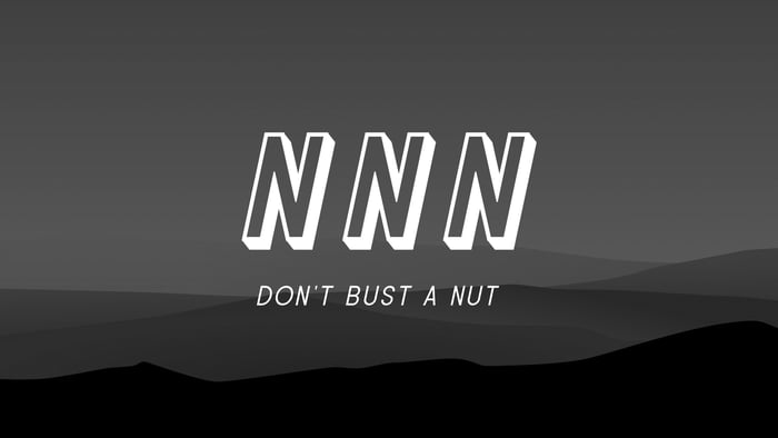 No Nut November Wallpaper To Remind You To Not Nut - 9GAG