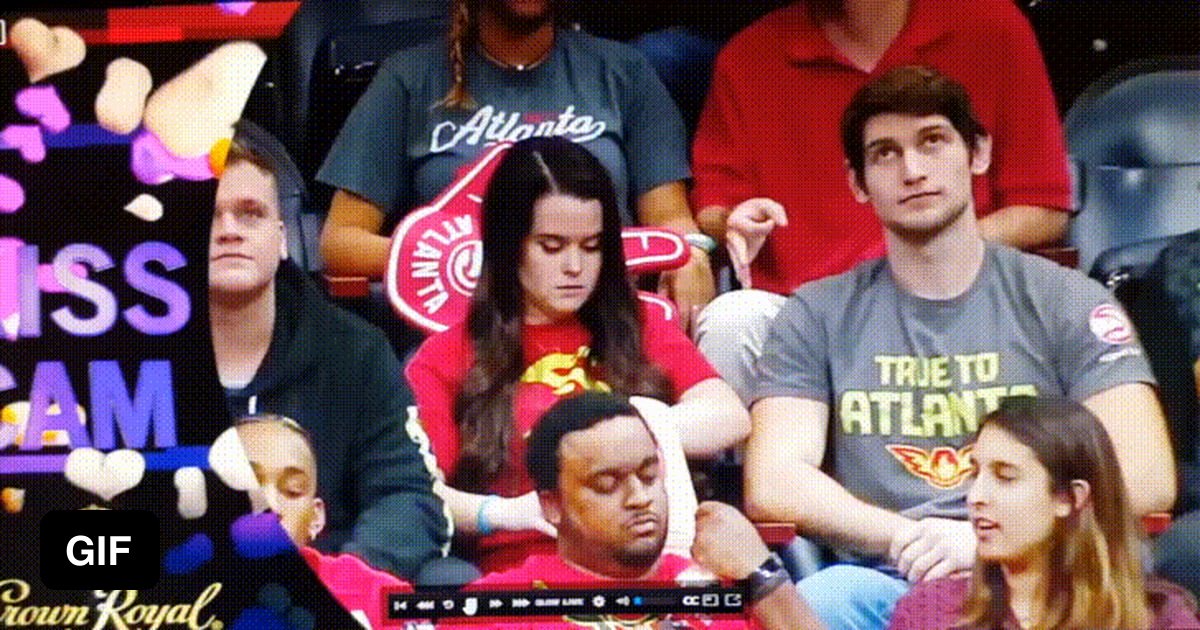Explosive kiss cam footage - 9GAG