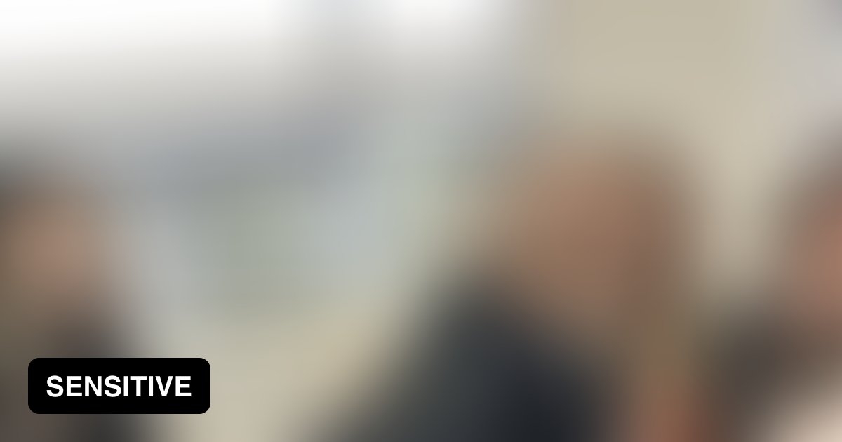 Oops! The flash was on - 9GAG