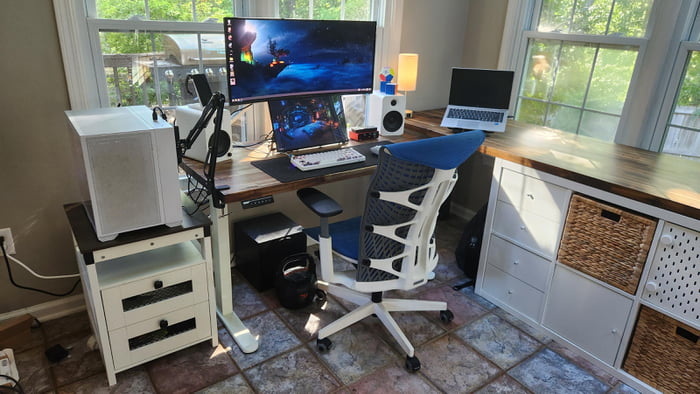 Custom Built Workstation for The Sunroom - 9GAG