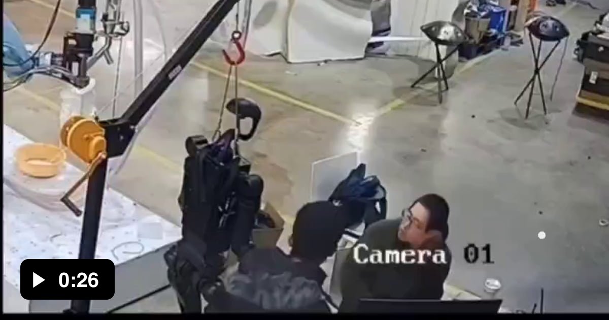 Where is the LiveLeak logo - 9GAG