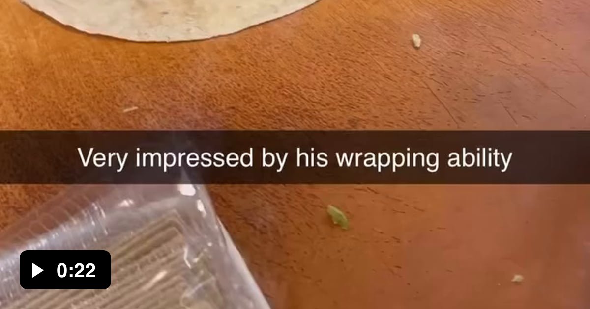 This wrapping technique deserves an award - 9GAG