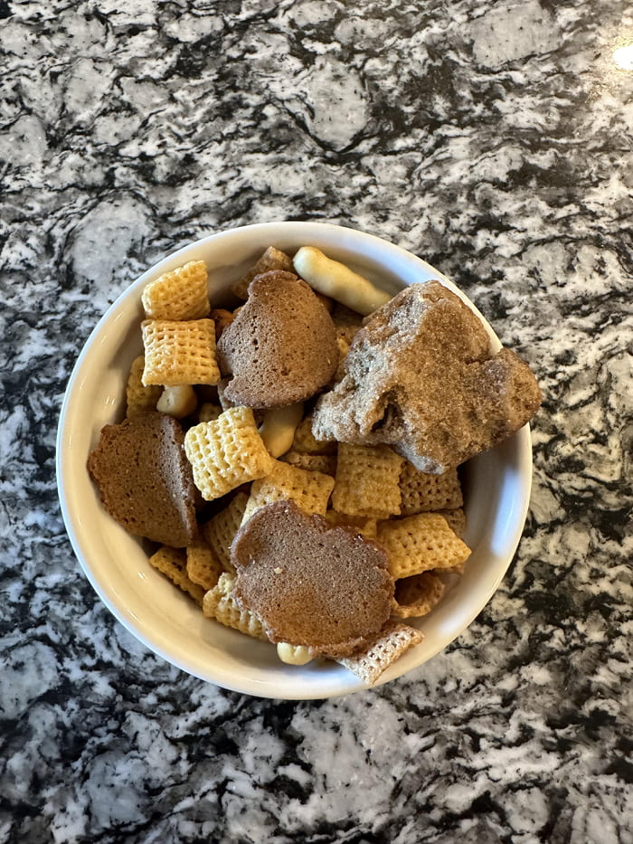Of a Chex mix rye chip - 9GAG