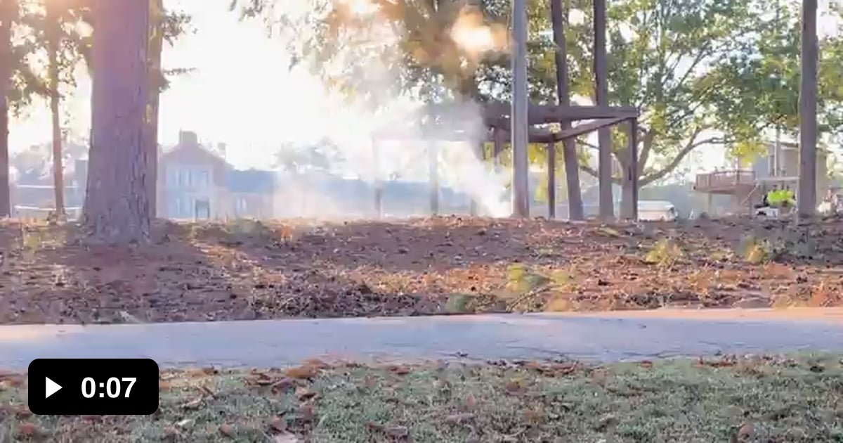 Light pole caught fire as power was turned back on - 9GAG
