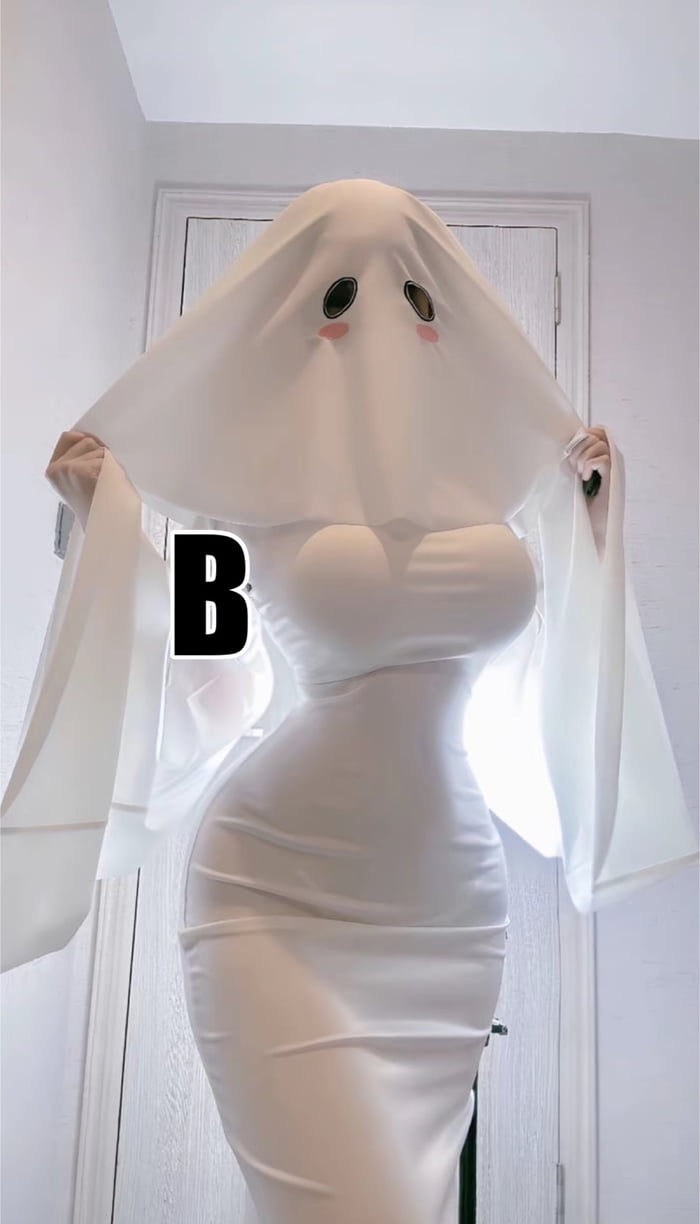 Tis the season to be spooky - 9GAG