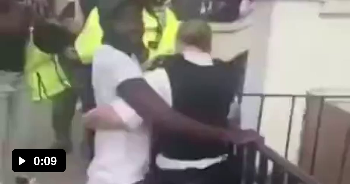 A gun would've solved this problem easily - 9GAG