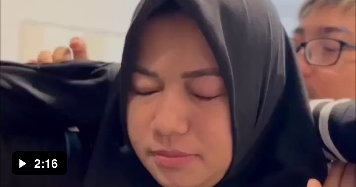 Cewek berjilbab katanya sdh hijrah, tenggelam dlm kenikmatan agama, & nggak boleh disentuh bukan ...