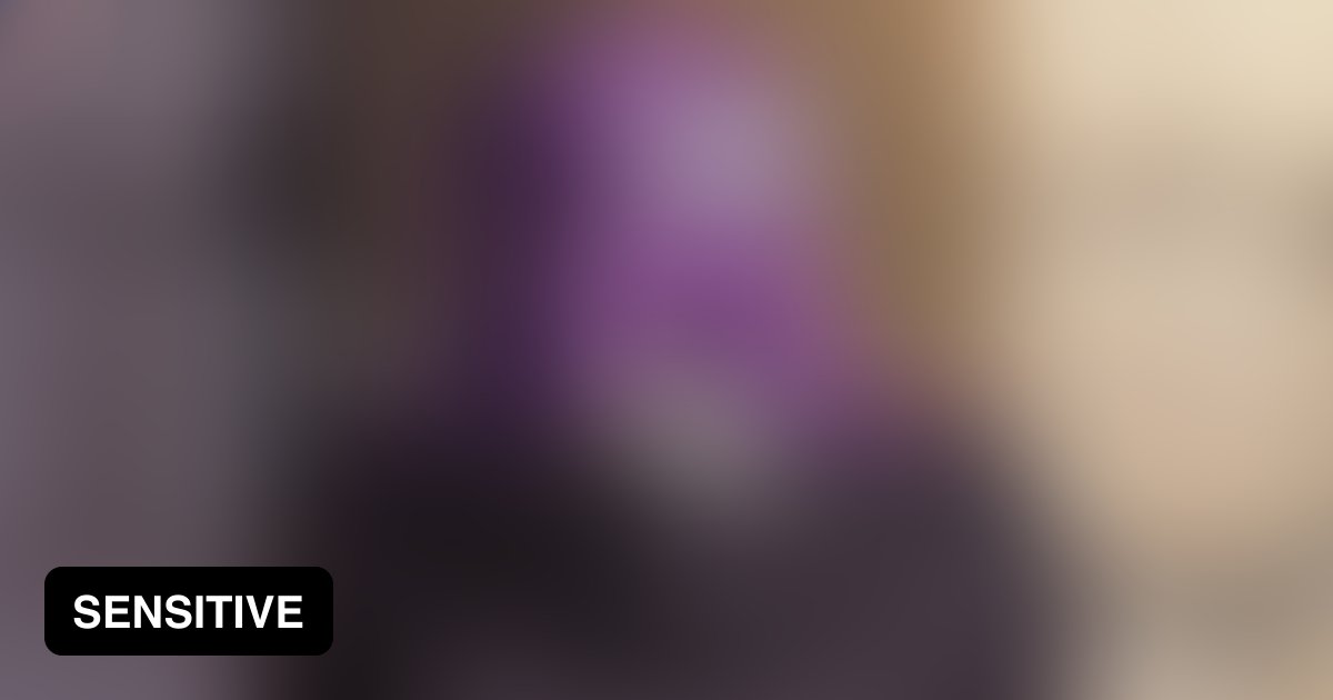 Fern's tight dress - 9GAG