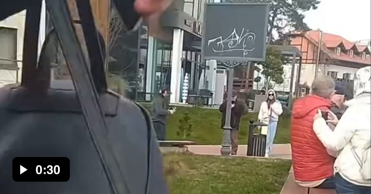 Family walk ! - 9GAG