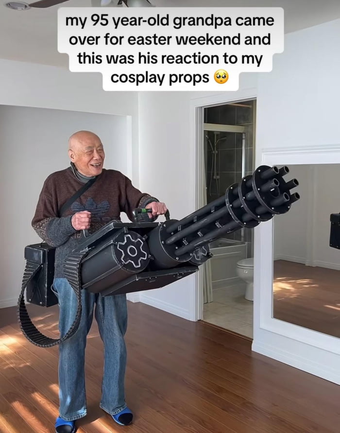Grandpa the Heavy, heavy weapons specialist - 9GAG
