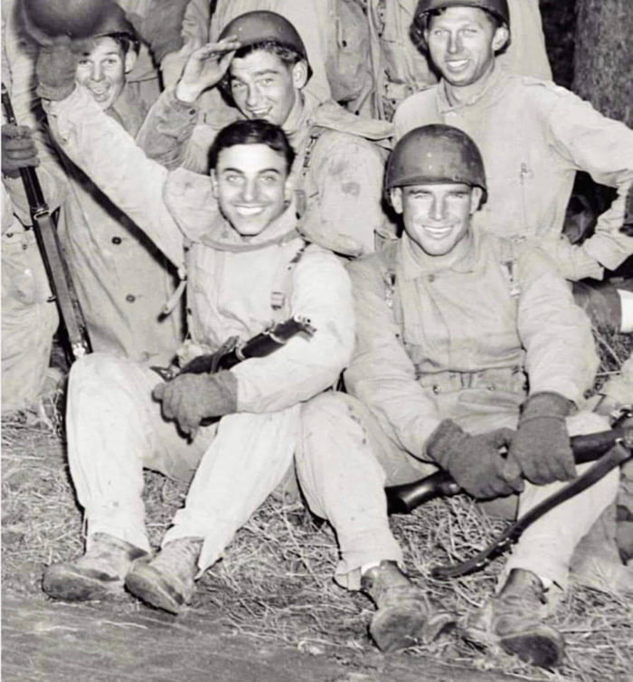 Frank Perconte and Carwood Lipton relax with men of Easy Company's 1st ...
