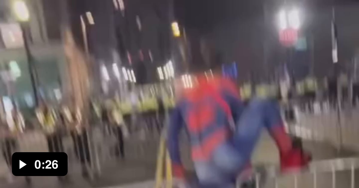 Spiderman Not Going Home - 9GAG