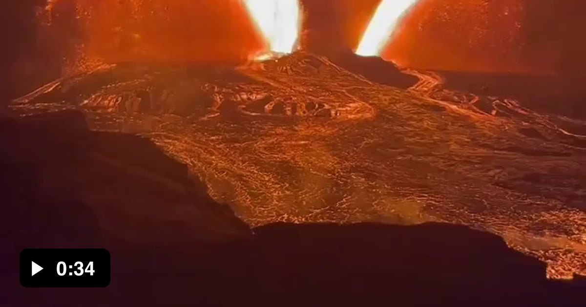 1,500 Feet High wing shaped lava - 9GAG