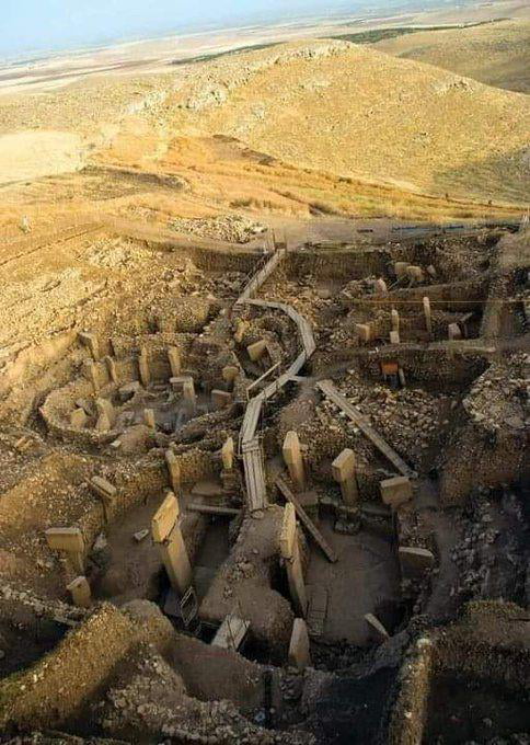 Gobekli Tepe (Turkey) is a 12,000 year old megalith filled with strange ...