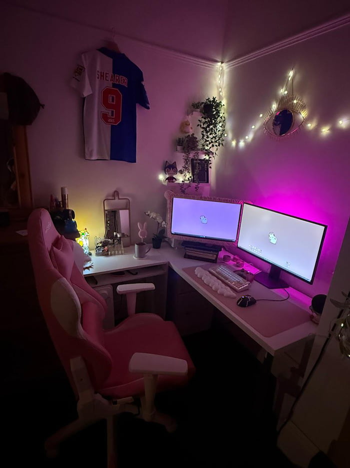 *Update - Girlfriends first setup - 9GAG