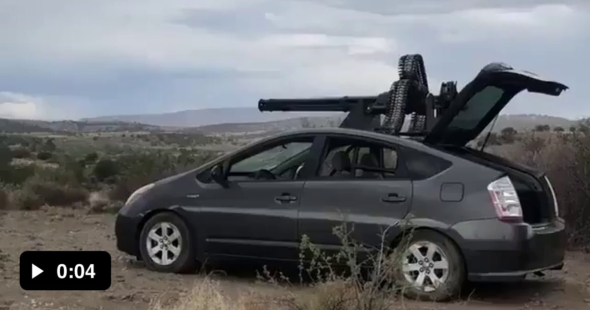 20MM Vulcan on top of a Prius - 9GAG