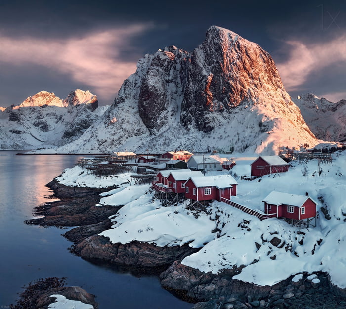 Reine in Lofoten, Norway (Max Rive) - 9GAG