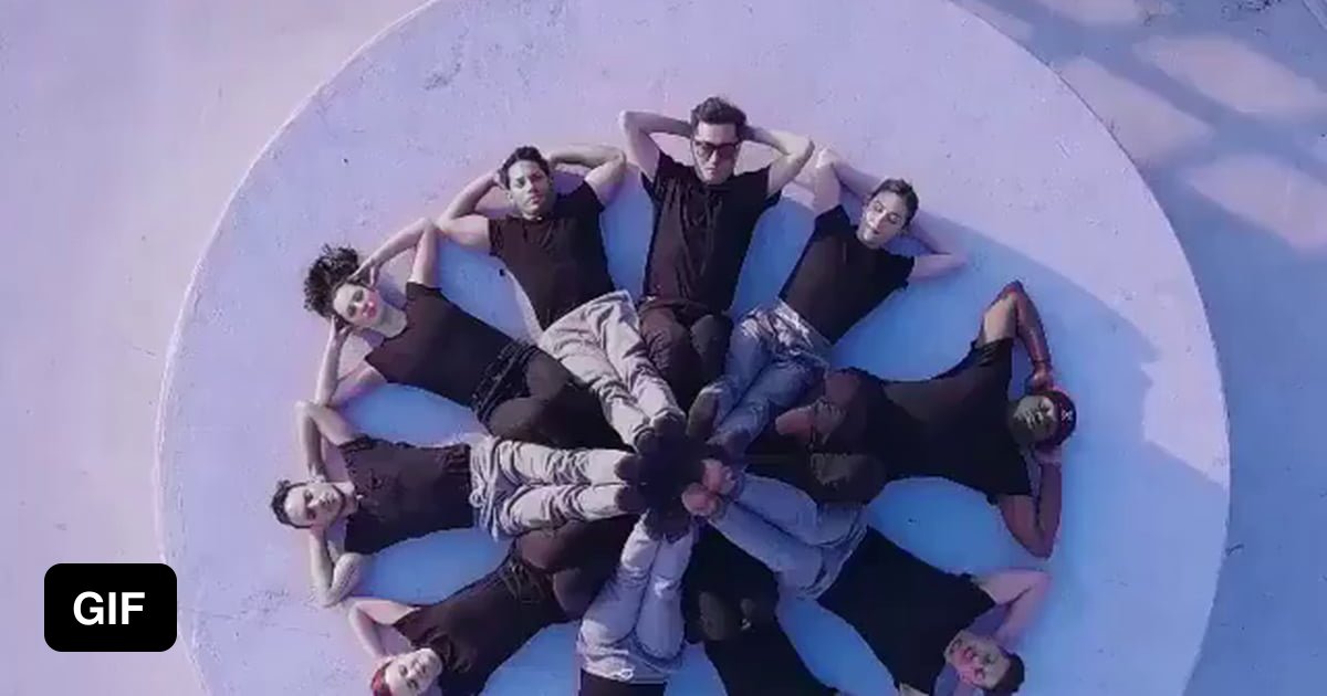 This footwork - 9GAG