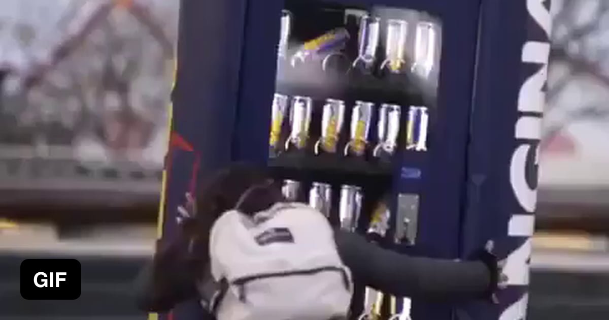 Vending machine that gets your drink stuck on purpose - 9GAG