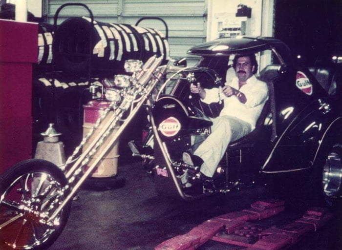 Pablo Escobar in his three wheeler motorcycle chopper - 9GAG