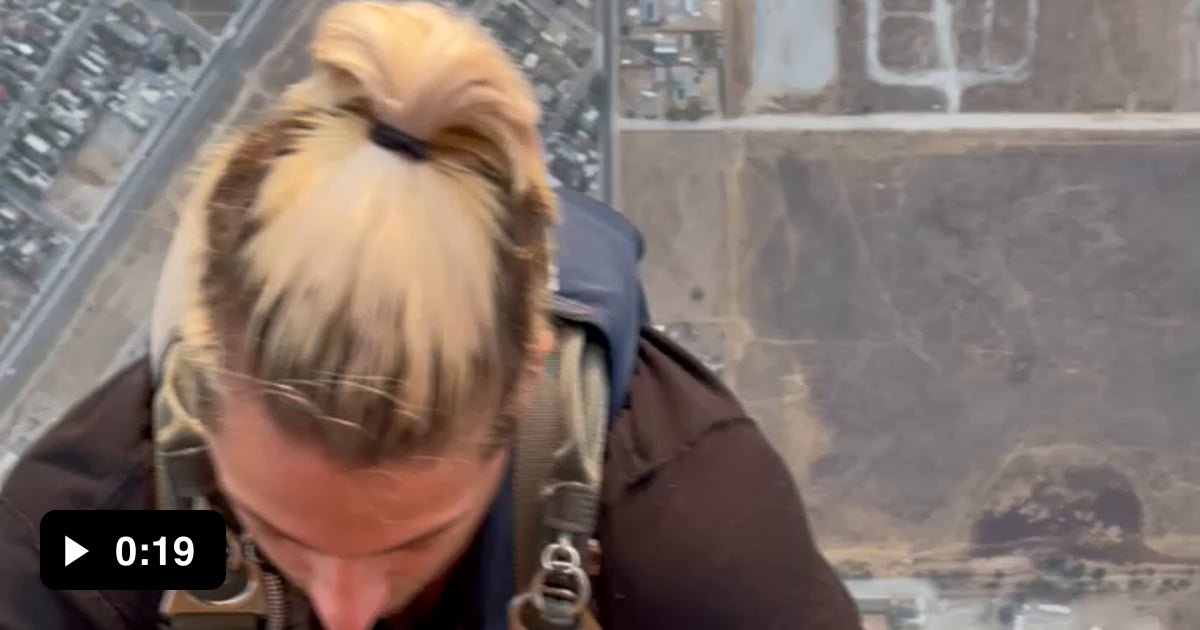 Falling with style - 9GAG